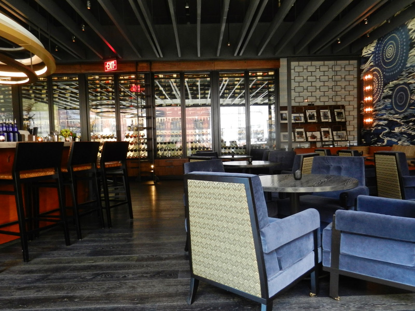 Belly of the Pig: Bar Volver Review