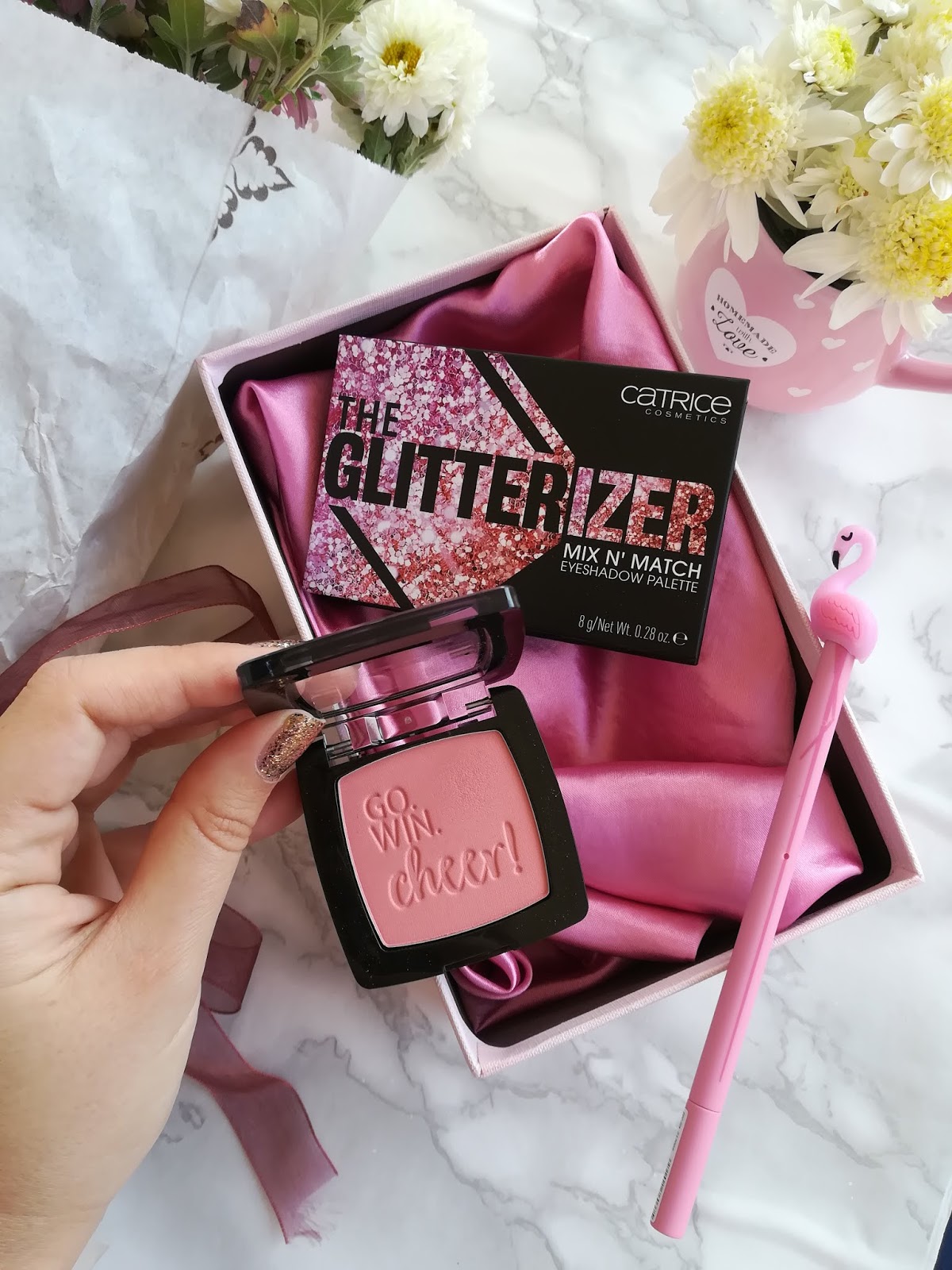 CATRICE Nova kolekcija - The Glitterizer paleta senki za oči i Blush ...