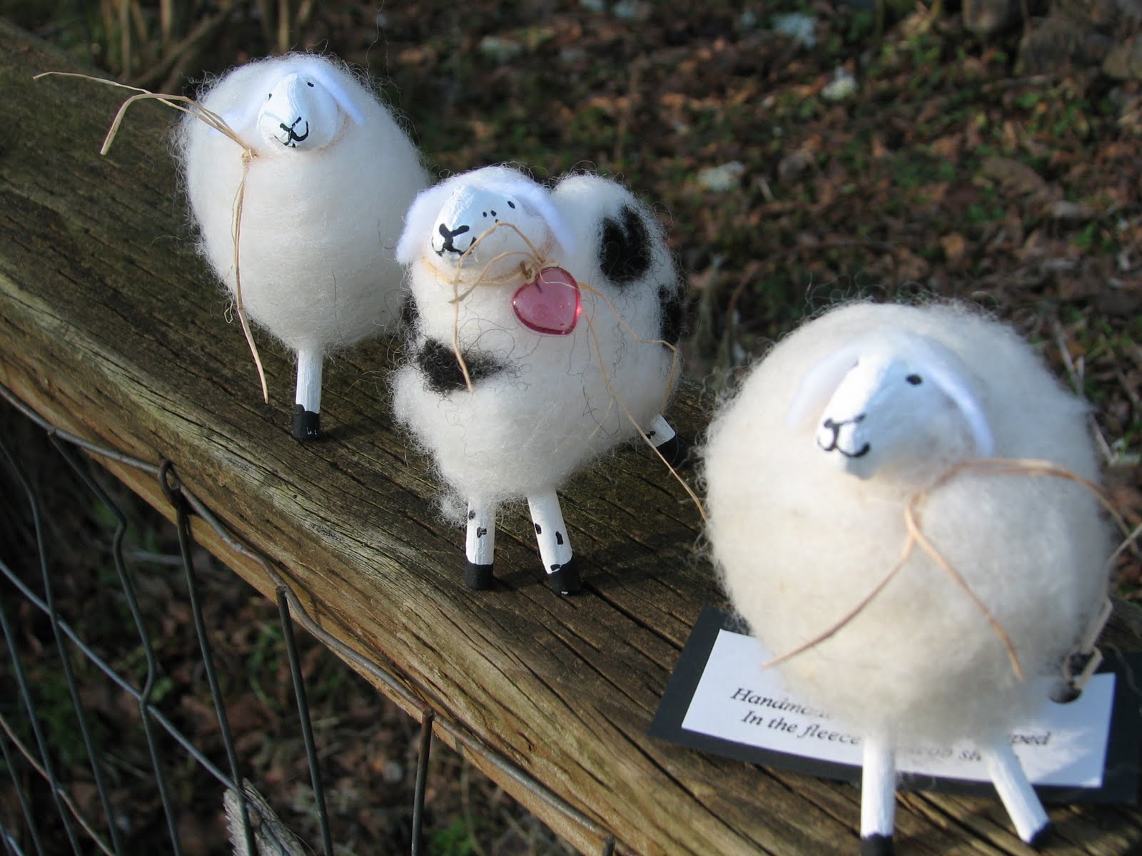 Spotted Sheep Shop: Wee Little Sheep
