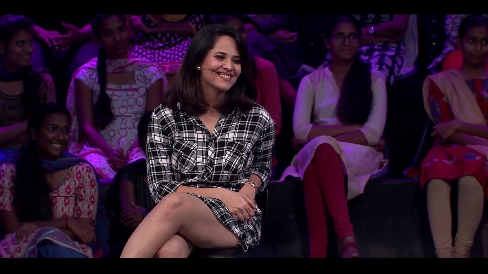 Anasuya Hot Thighs : Anasuya bharadwaj latest hot photos august 2019 ...