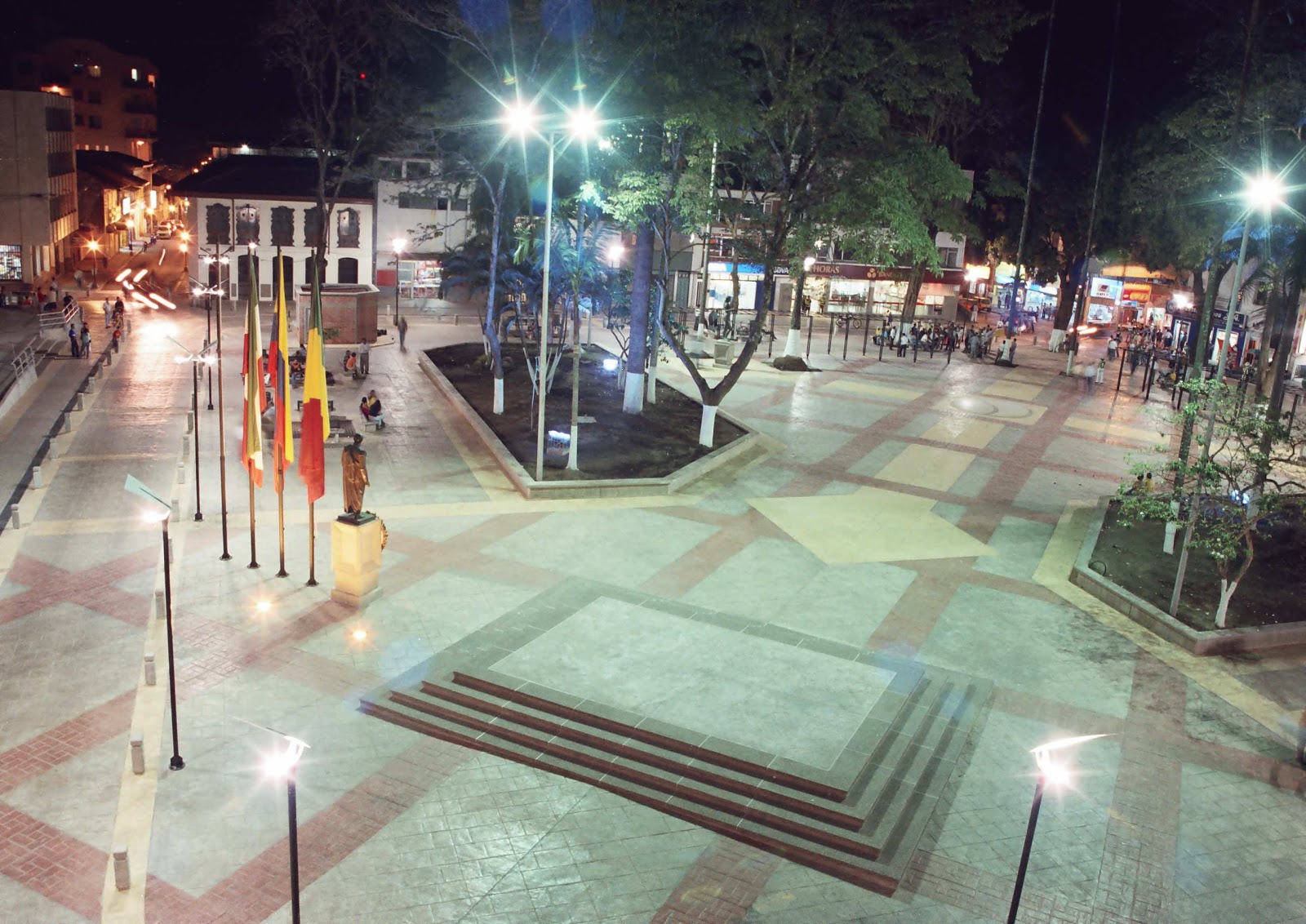 Colegio Robledo 1978: Calarcá y su Plaza de Bolivar