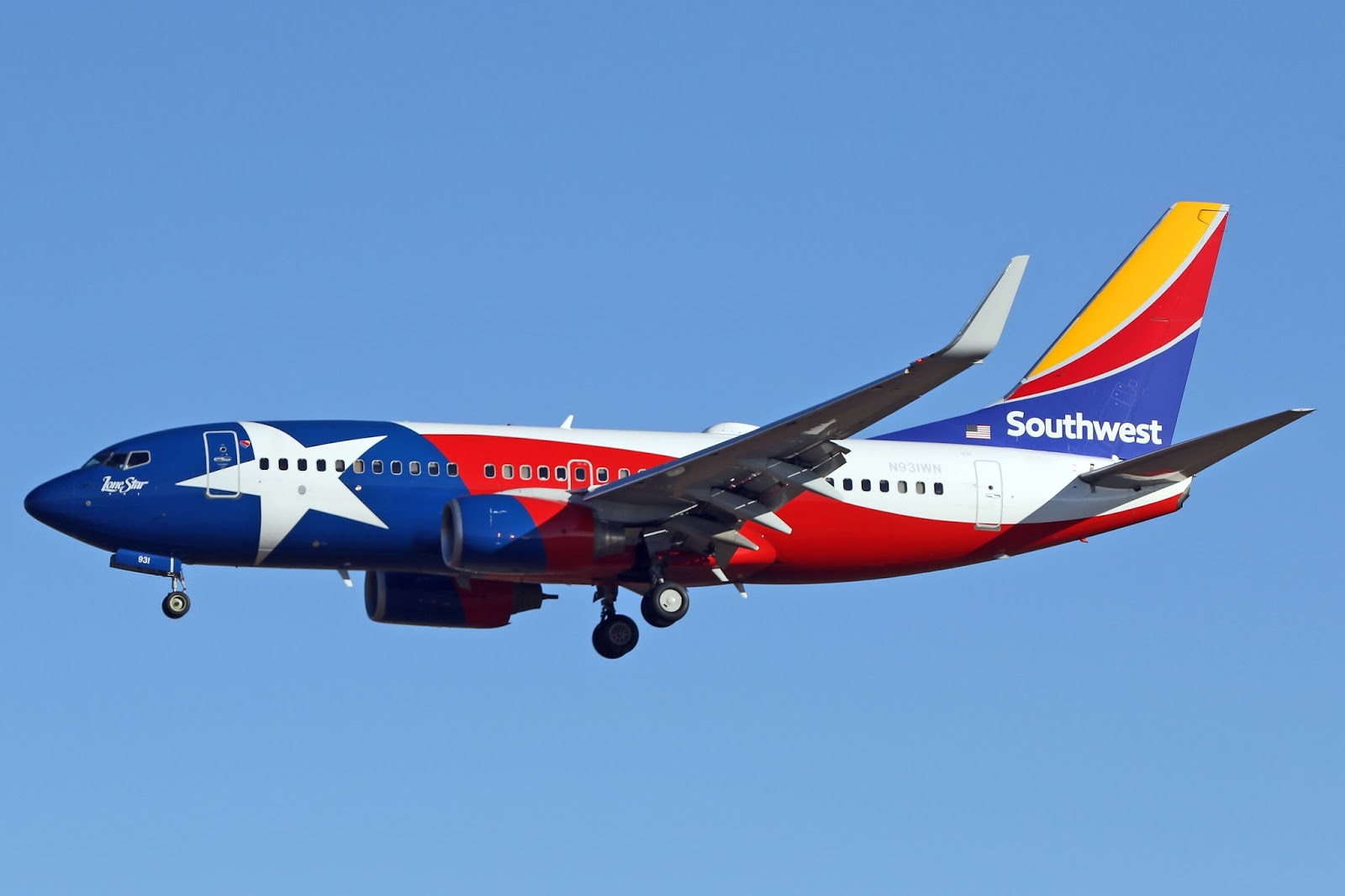 Aero Pacific Flightlines: Southwest Airlines Boeing 737-7H4(WL) (36673/ ...