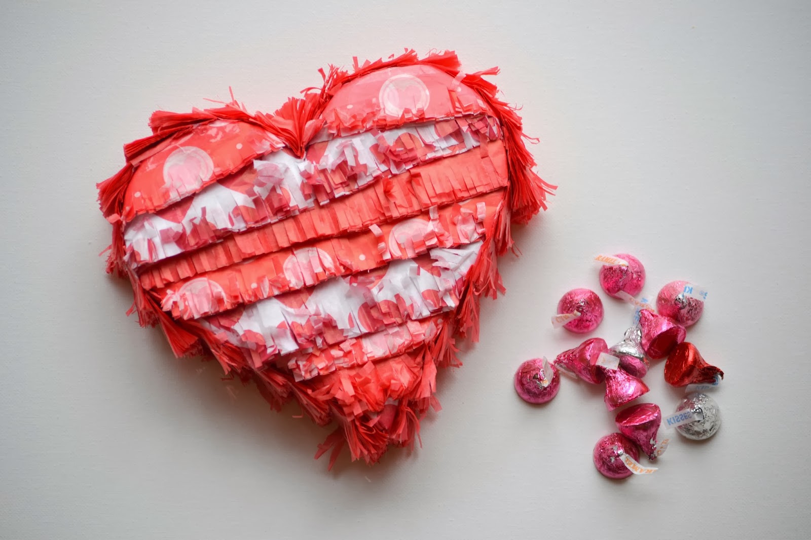 Julie Ann Events: Heart Shaped Pinata.