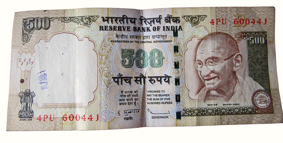 Stock Pictures: Genuine 500 rupee notes mistaken for fake