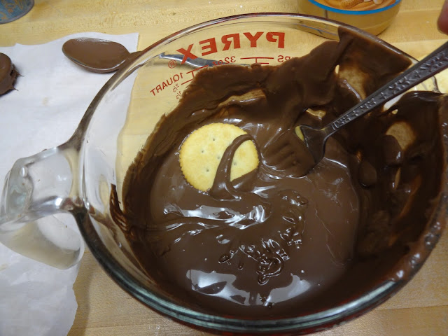 CHOCOLATES FOR BREAKFAST and other Sweet Somethings: MMMmmm Monday ...