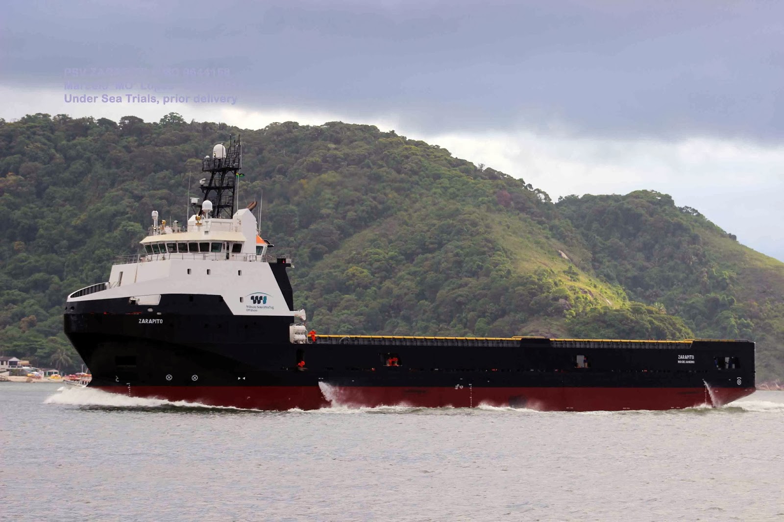 NAVIOS AHTS E PSV DO PORTO DE MACAE-RJ-BRASIL (IMBETIBA) E (FUTURO ...