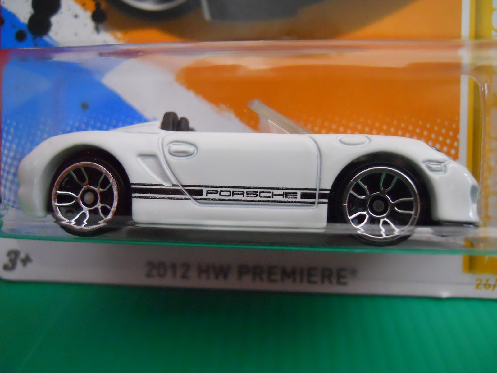 Dexters Diecasts (DexDC): Hot Wheels 2012 #26 ~ Porsche Boxster Spyder ...