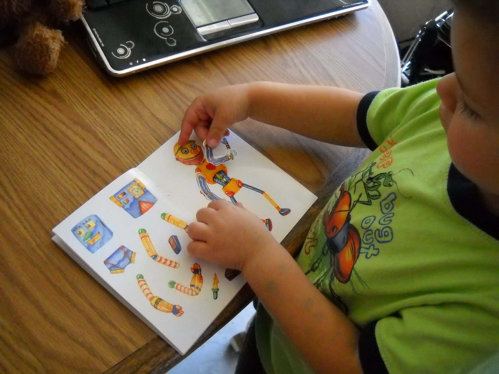 Musings of the Monroe Family: Our First Week of Preschool - Robots Unit ...