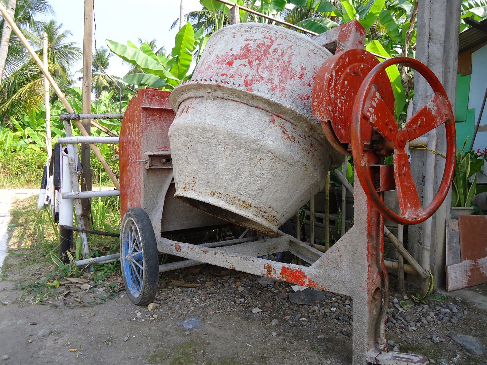 Pemborong Bangunan dan Renovasi Rumah Semarang.Com: SEWA MESIN MOLEN