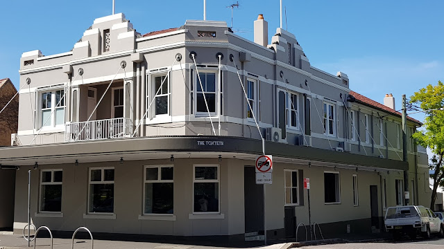 Sydney - City and Suburbs: Glebe, The Toxteth Hotel