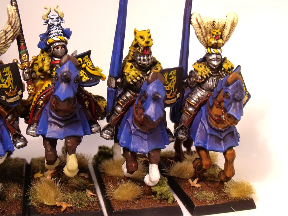 Ærgewinn: Knights Panther, Knights Panther riding through the glen...