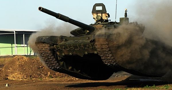 Gur Khan attacks!: Танк-памятник Т-72 установили в Чечне в преддверии Дня Победы