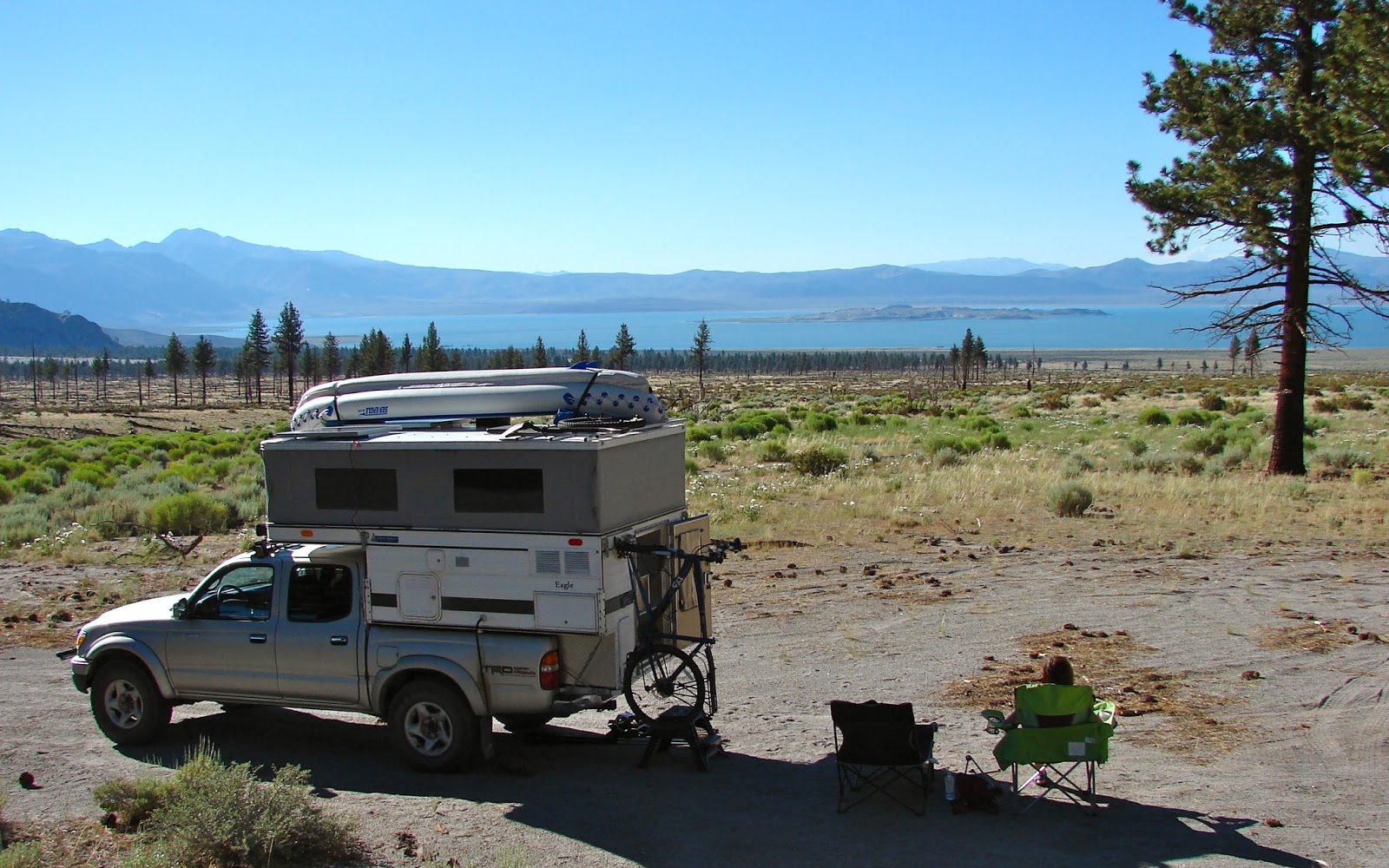 Our Four Wheel Camper: Mono Lake - "glassy with barely a ripple"