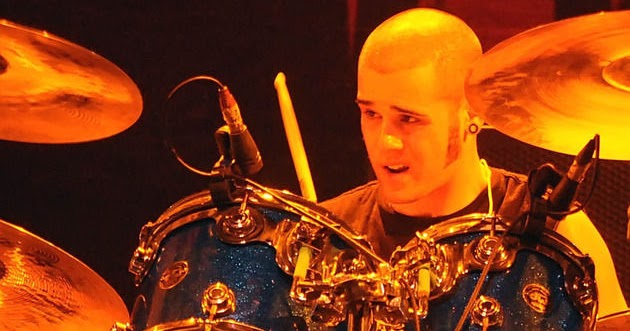 Zona Rock Dan Metal : NICK AUGUSTO