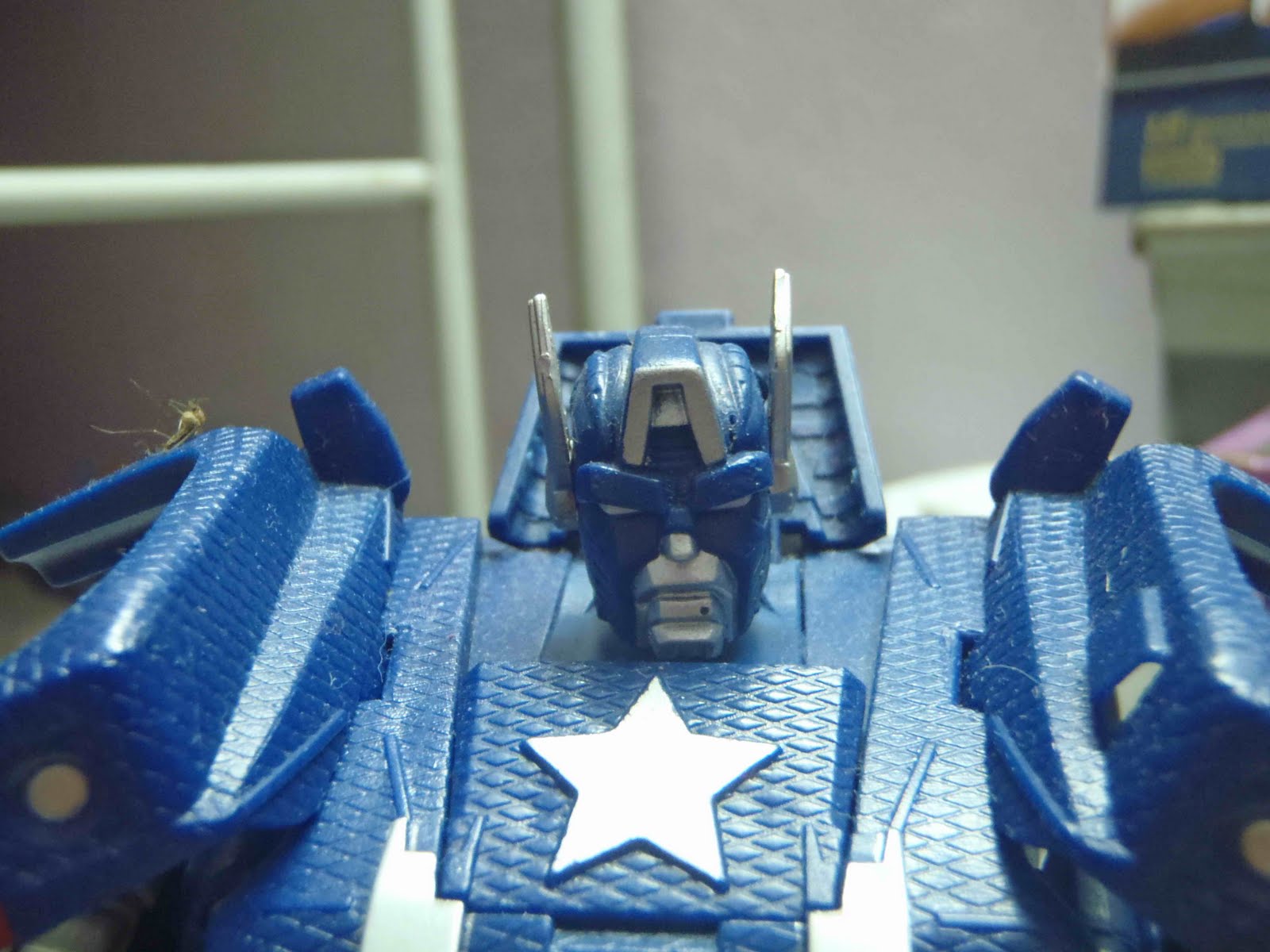 New Planet Cybertron: Transformers Review – Captain America (Marvel ...