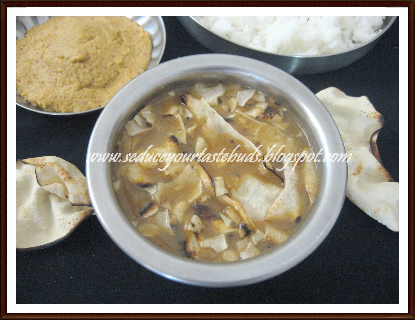 Appala Kuzhambu - Seduce Your Tastebuds...