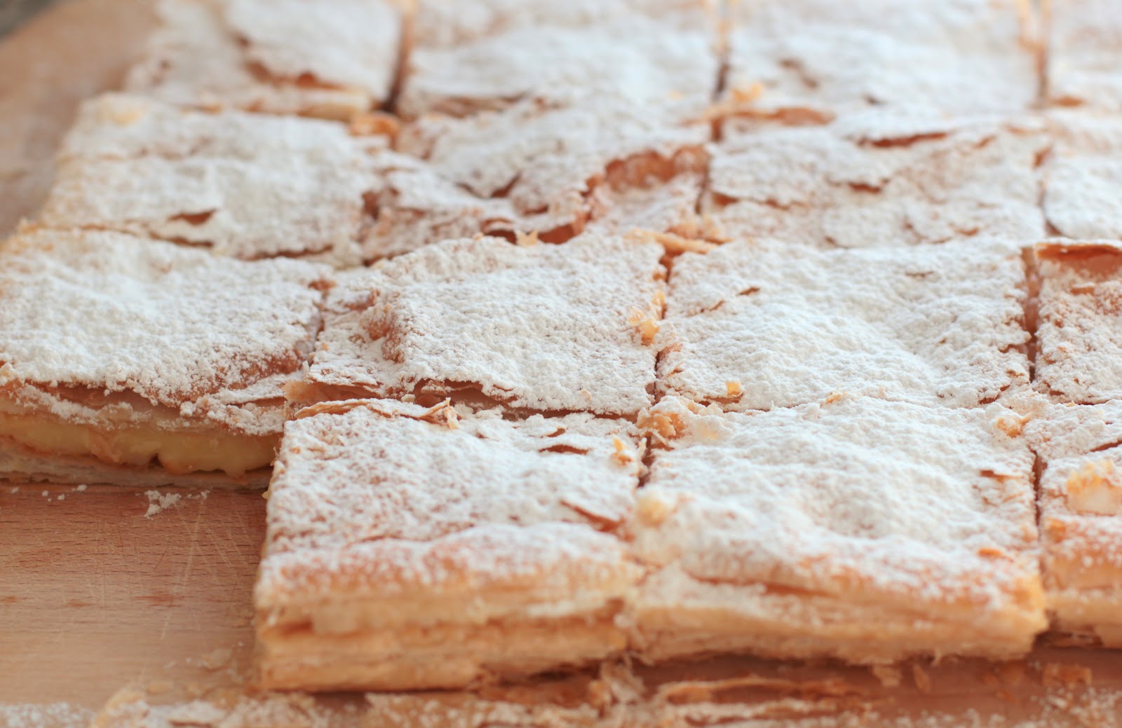 bake your slovak roots / slovenské korene: Vanilla Curd Puff Pastry ...