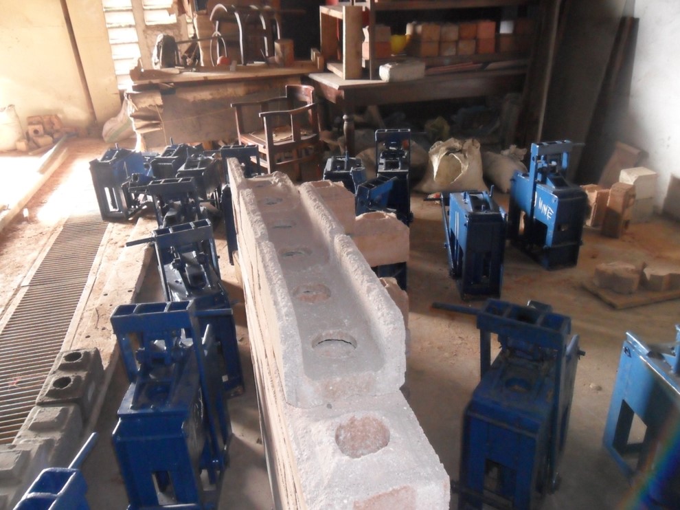 WAKALA WA TAIFA WA UTAFITI WA NYUMBA BORA NA VIFAA VYA UJENZI: UJENZI ...