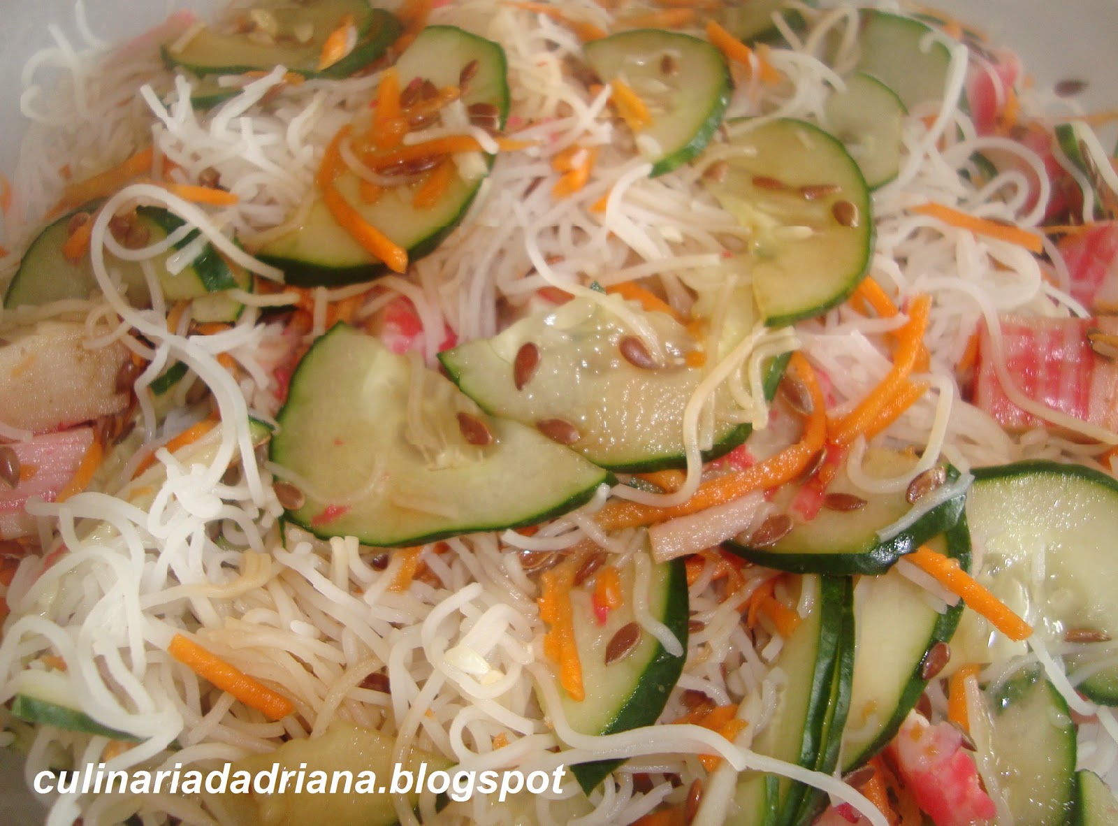 Culinária dAdriana: Salada de bifum