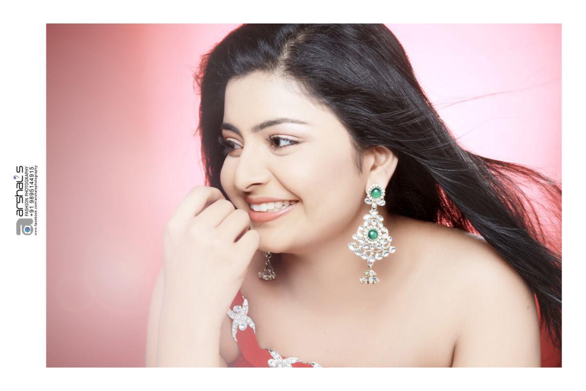 RATTINAM SWATHI LATEST CUTE SPICY PHOTOSHOOT GALLERY ~ Click on Cinema