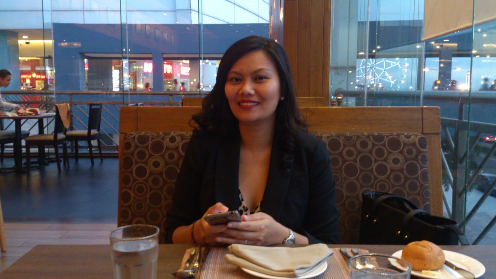 Hari Ng Larga: Highlands Prime Steakhouse - Mall Of Asia, Philippines