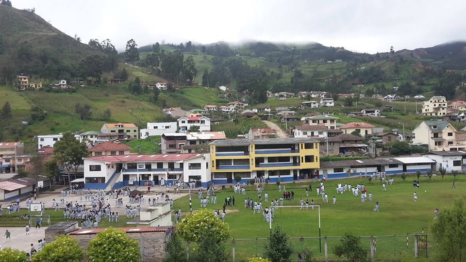 Exposiciones de la Unidad Educativa Cumbe