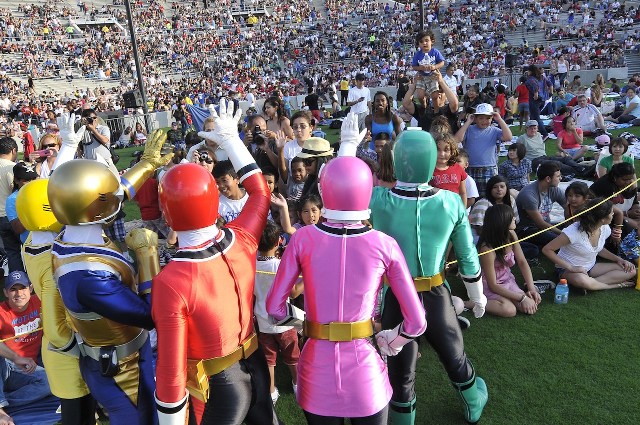 Power Rangers Forever: Power Rangers Samurai at Rose Bowl Stadium