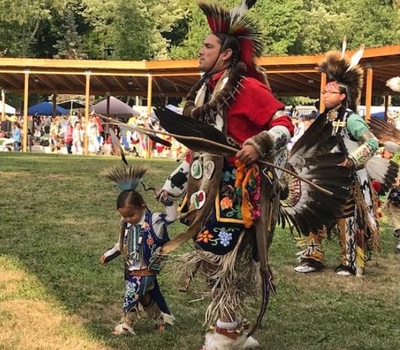 EL RRUN RRUN: SAGINAW CHIPPEWA TRIBE CELEBRATES MOTHER EARTH