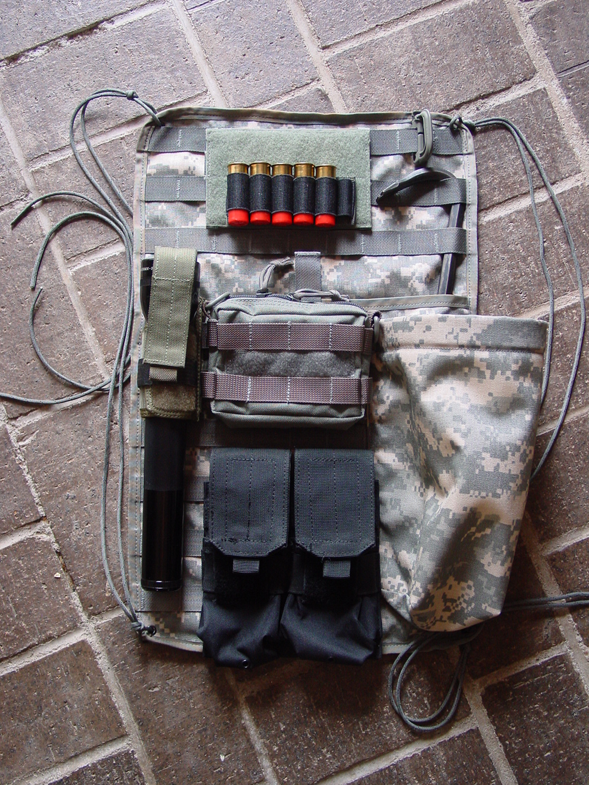 Survivor-EDC: MOLLE Vehicle Panel