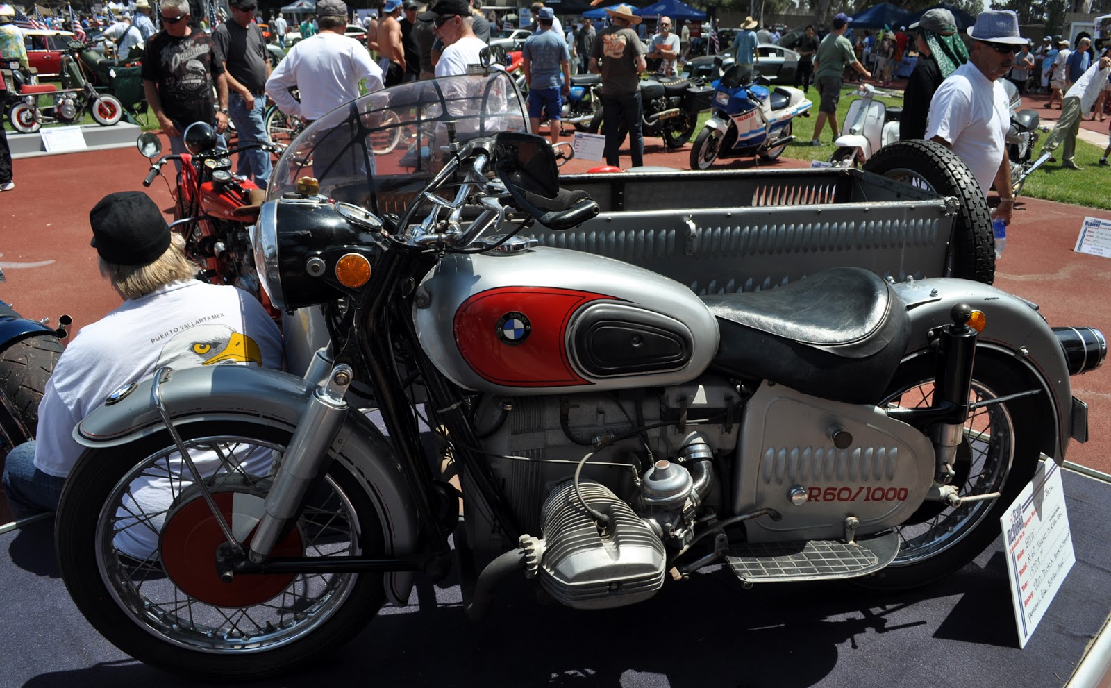 Just A Car Guy: Von Dutch's BMW cycle and side car, the "Toaster" R60/1000