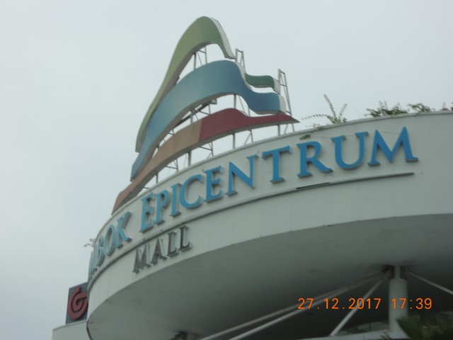 Walk Walk: Lombok Epicentrum Mall, Mataram