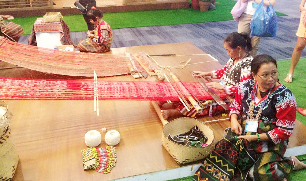 Philippine Travels: Beauty and Wonderful Culture of Davao Region - For ...