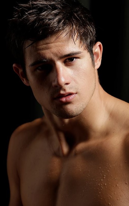 VJBrendan.com: Yes Please... Australian Hunk Matthew Oregan
