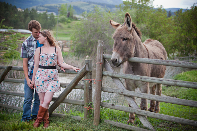 {Engagement Inspiration} : Ranch Romance - Belle The Magazine
