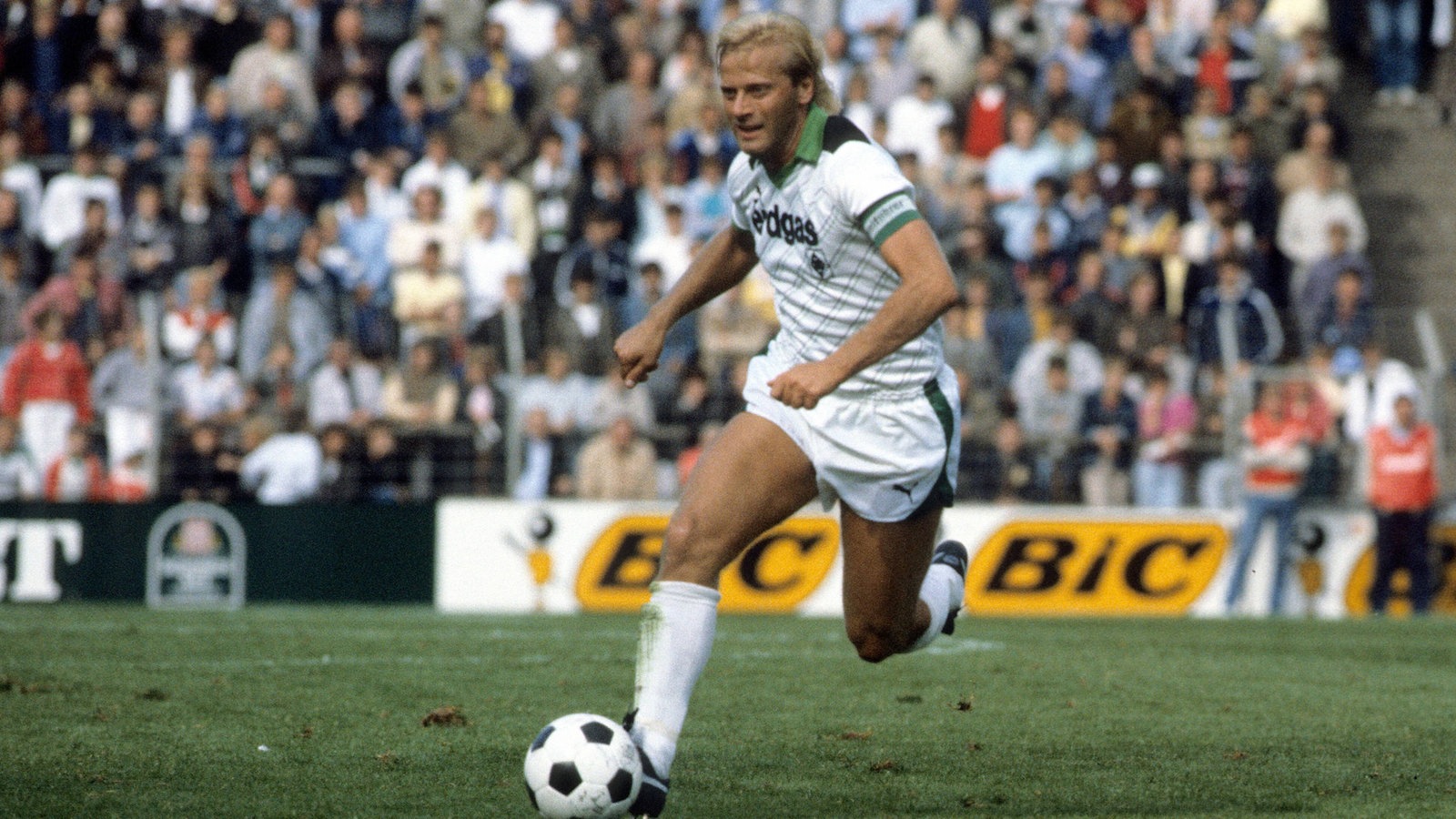 galería futbol: Hans-Günter Bruns