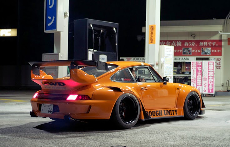 Kyality: a blog about music, movies, tv, cars and design: The RWB Porsches