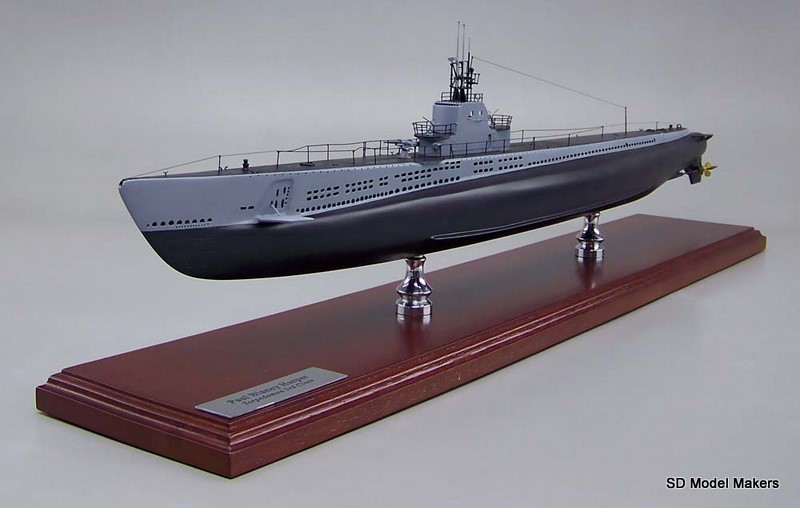 Pin em Plastic Model Ship - Metal Hull