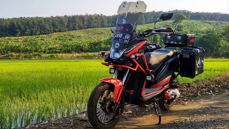 Galeri Foto Modifikasi Motor Matic Touring Terbaik Saat Ini - SatuGeber