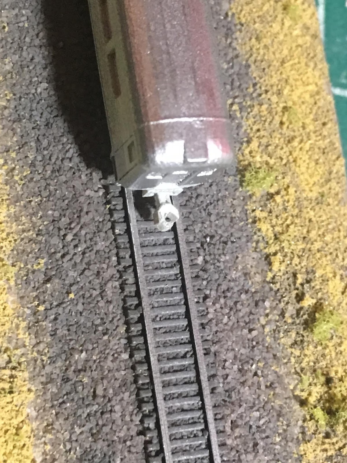 Jesse's T-Scale Models: Introducing the CCE #3 Coupler