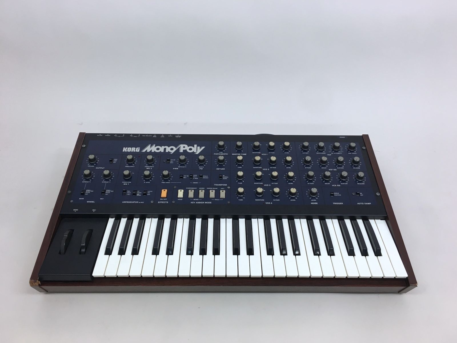 MATRIXSYNTH: KORG Mono/Poly Vintage Synthesizer SN 377510