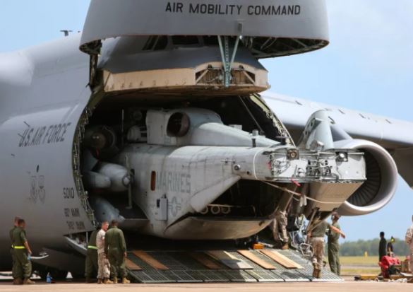 Lockheed Martin C-5 Galaxy Specs, Interior, Cockpit, and Price ...