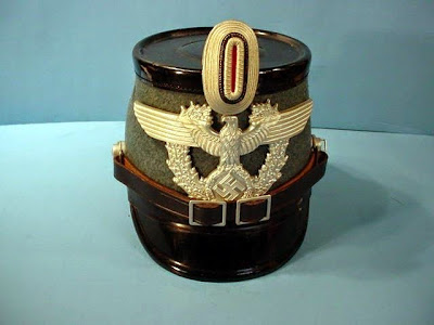 French Vocabulary Illustrated: shako