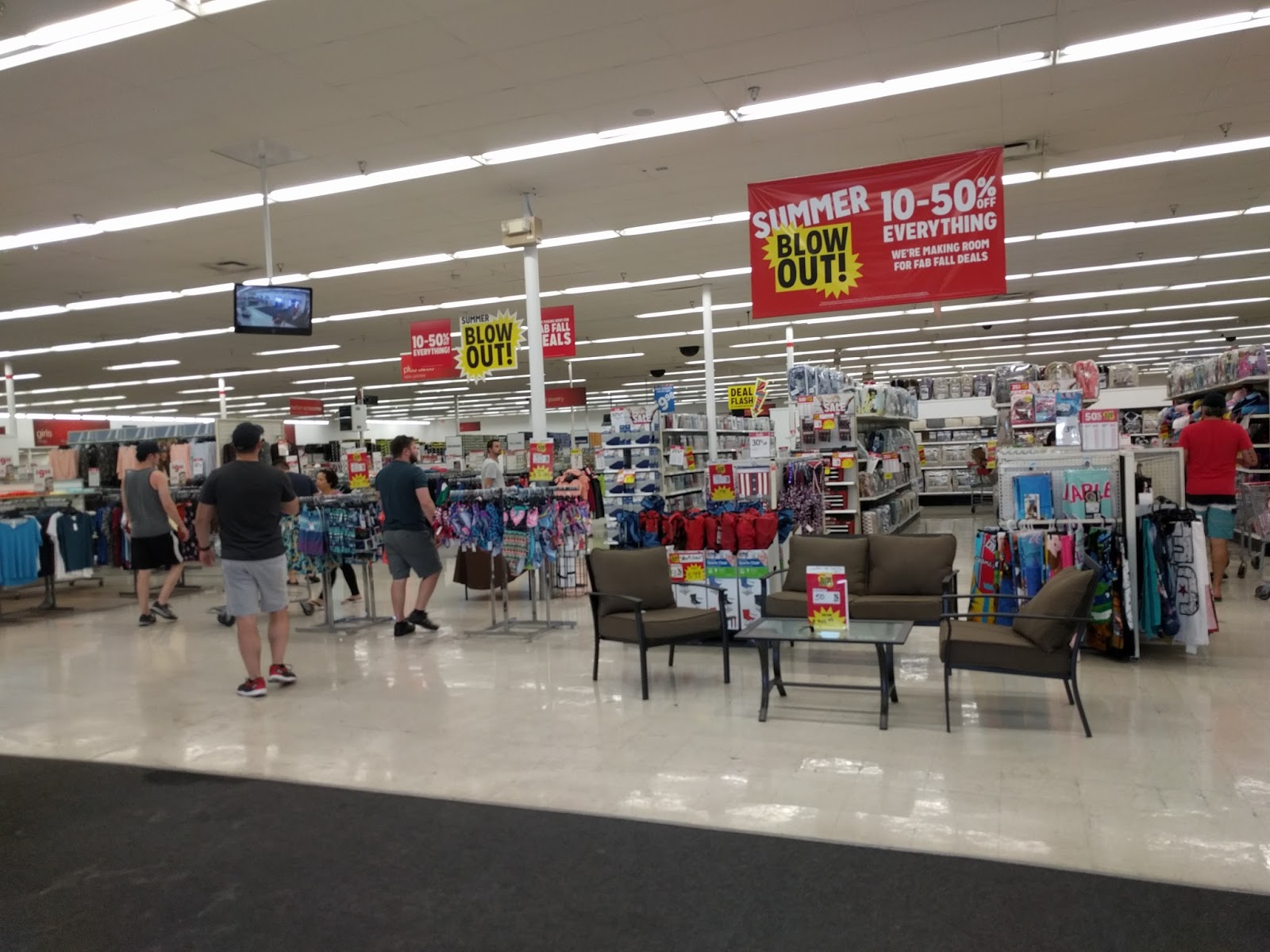 Kmart World: Spotlight: Kmart - Burbank, CA