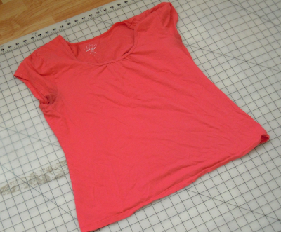 Tutorial: Rouched Fabric Flower from a T-Shirt - Naturally Creative Mama