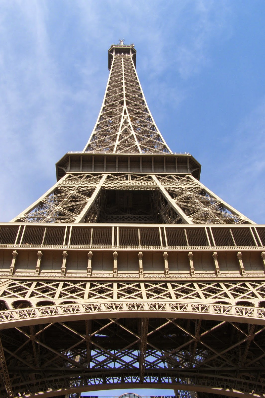 Santi Cortes Rodriguez:Cultura audiovisual: Ilusiones ópticas.