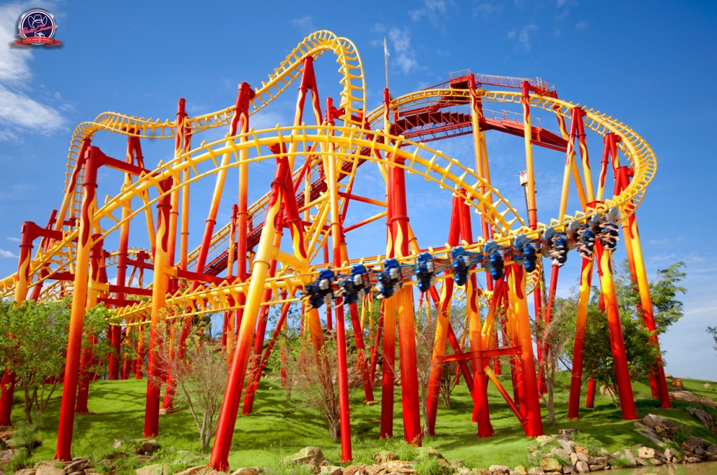 Fire Whip, a única montanha-russa invertida e a mais radical do Brasil ...