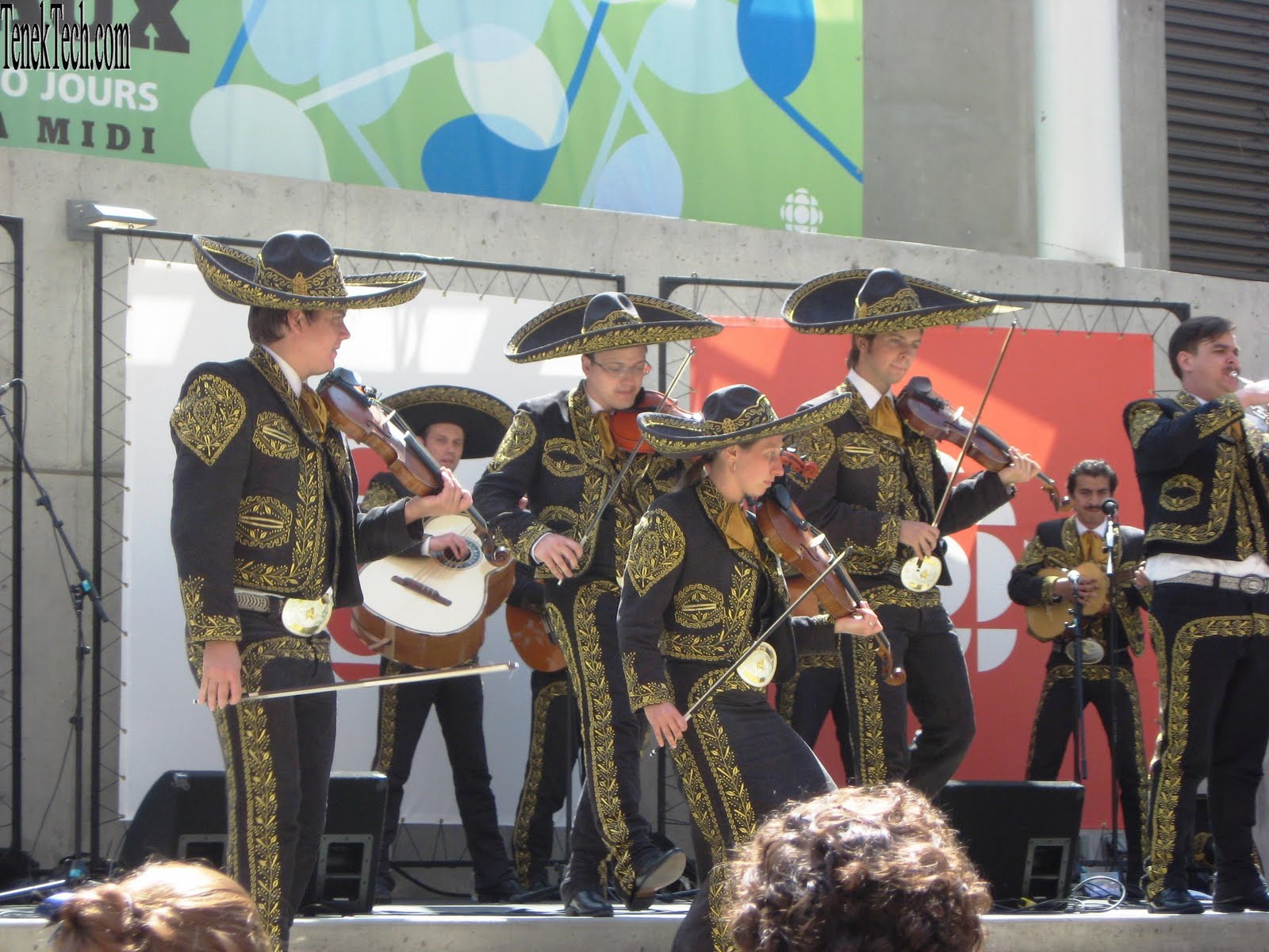 Living Vancouver Canada: CBC Musical Nooners in Vancouver - Mariachi ...