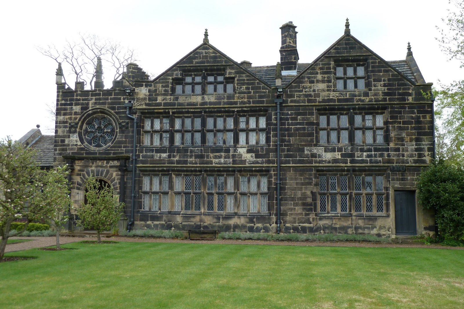 Gecko's Progress: East Riddlesde Riddles