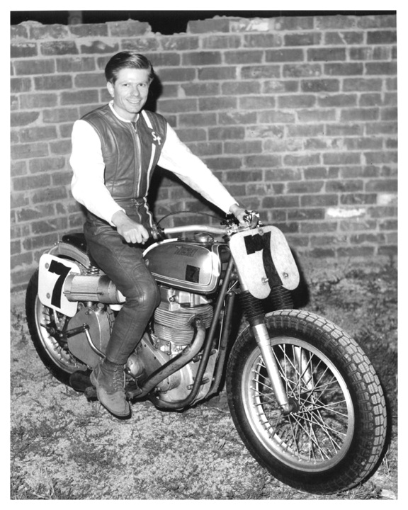 TrailBlazers Home: SAMMY TANNER RECEIVES DICK HAMMER AWARD