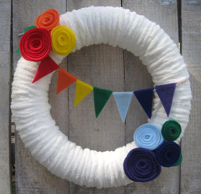 Ramblings from the Sunshine State: Rainbow Wreath